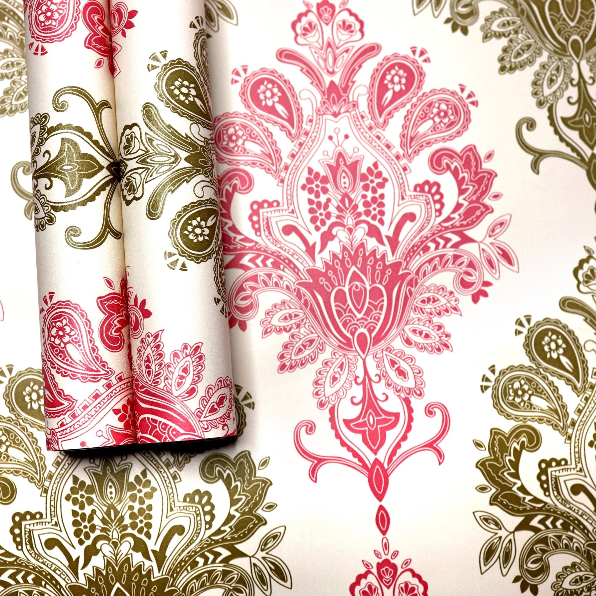 Stylish Self-Adhesive Wallpapers – Easy & Hassle-Free Decor – Doodad